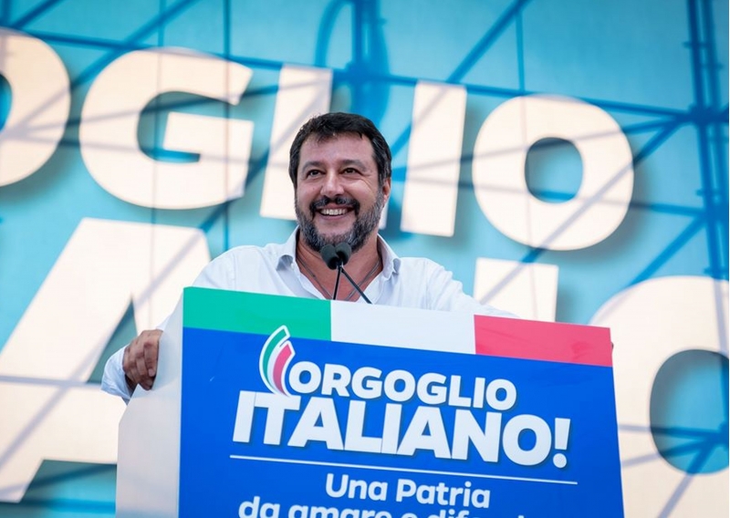Magyar Fórum - Salvini: az olasz kormány az embercsempészek cinkosa ...